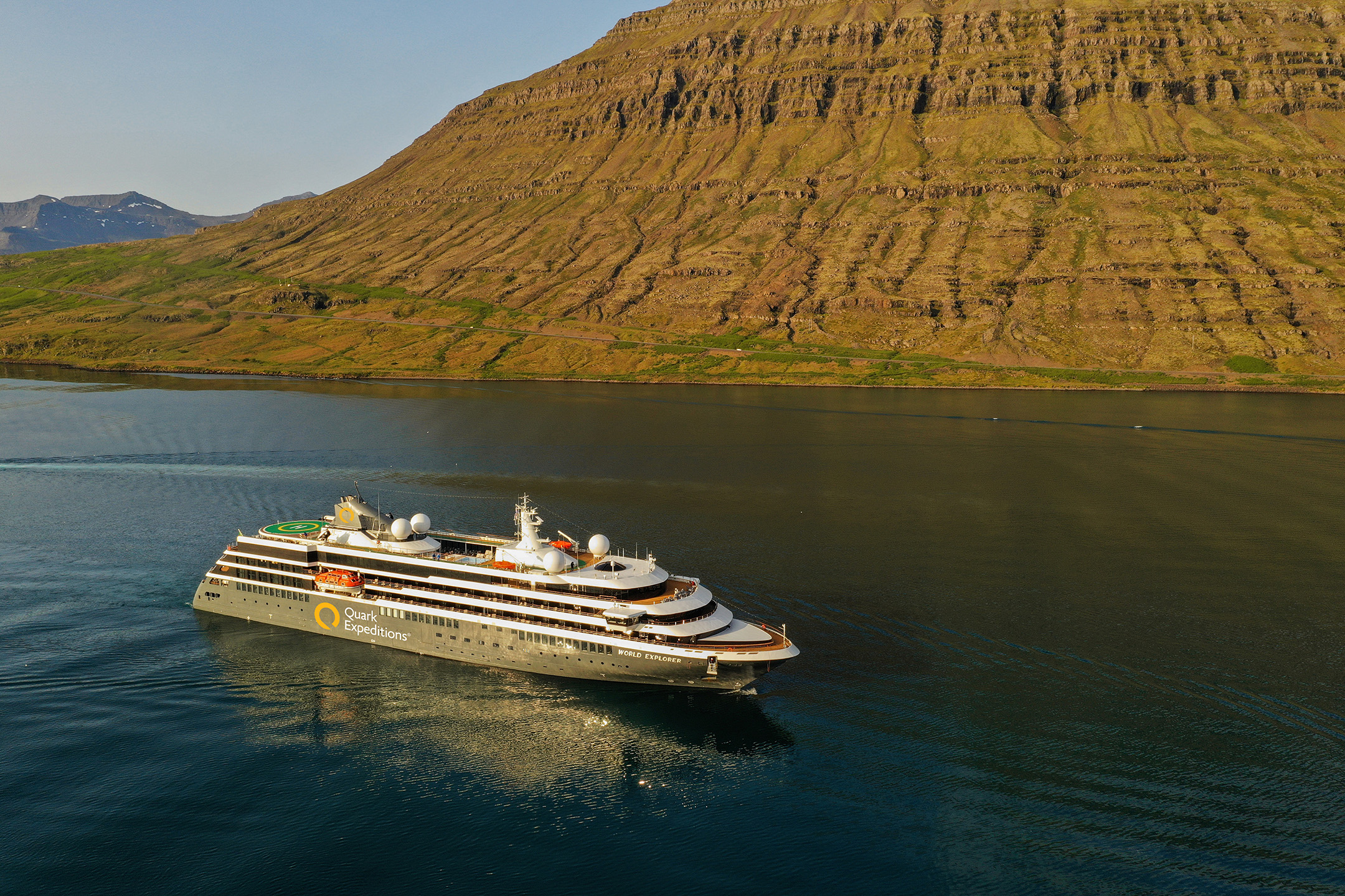 World Explorer de la compagnie de croisière Quark Expeditions 2020